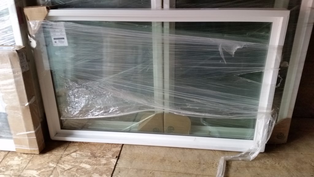 61 W x 37-1/4 H - Picture Window - $ 90 - Remodeling Materials